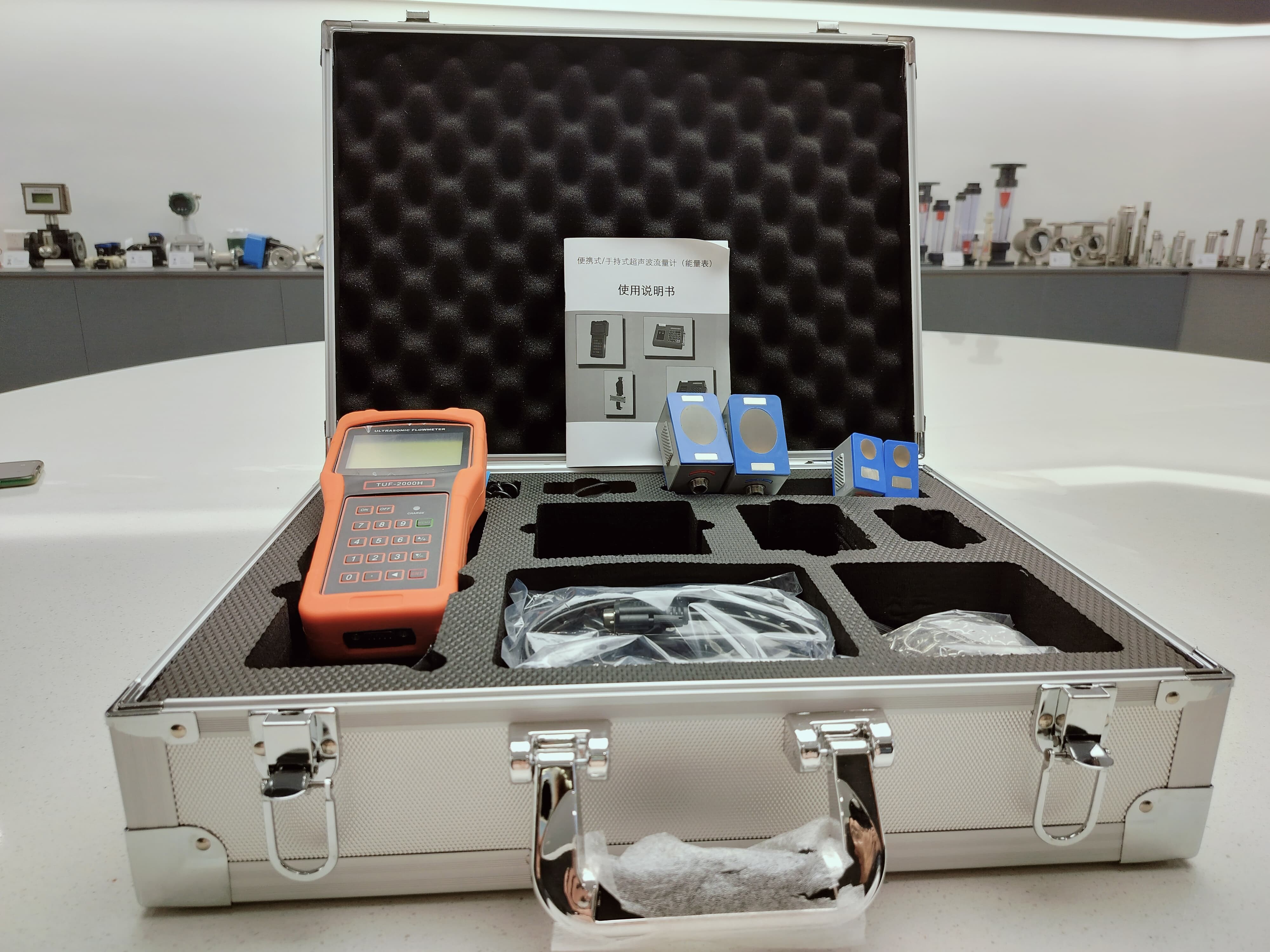 Handheld Portable Ultrasonic Flow Meter Easy Carry Stable Signal